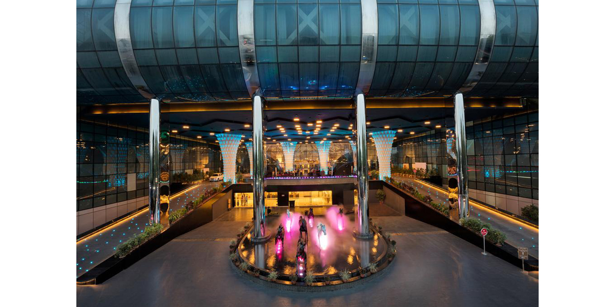 Sahara Star Hotel, Mumbai, India | Petra Aluminium